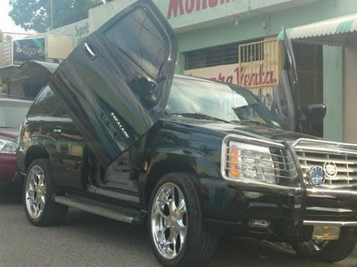 Laeskinacaliente.com: FOTO CADILLAC ESCALADE TRANSFORMERS